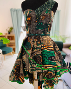 Exploring the World of Fashion: 50+ Iconic Tomi Rikhotso Dresses ...